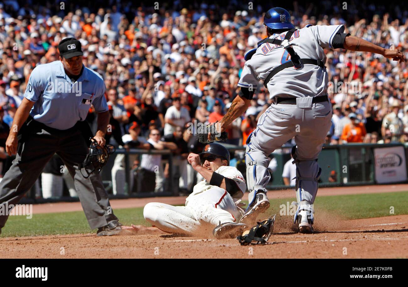 Umpire phil cuzzi new york hi-res stock photography and images - Alamy