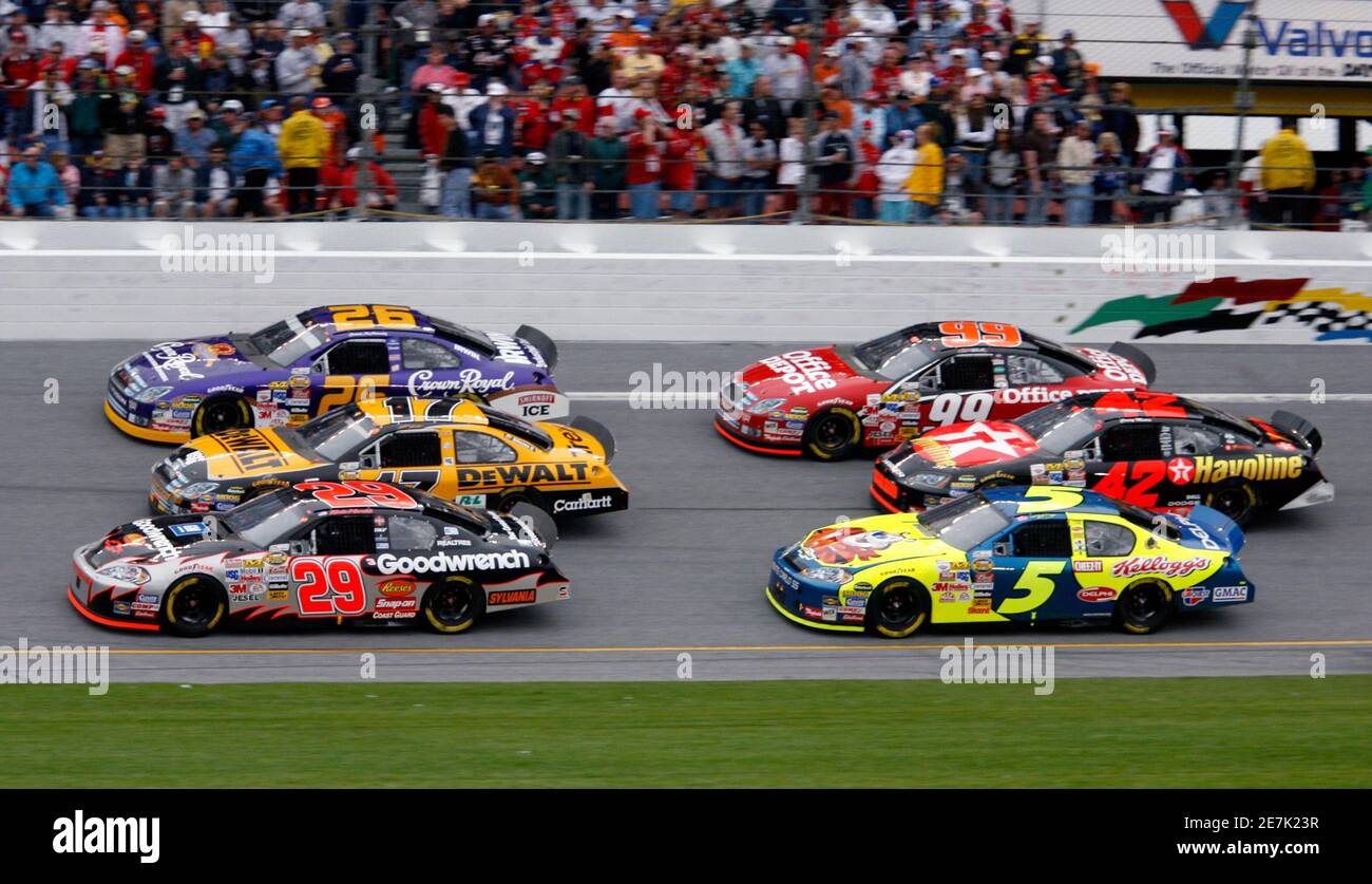 Speedway oval hi-res stock photography and images - Alamy