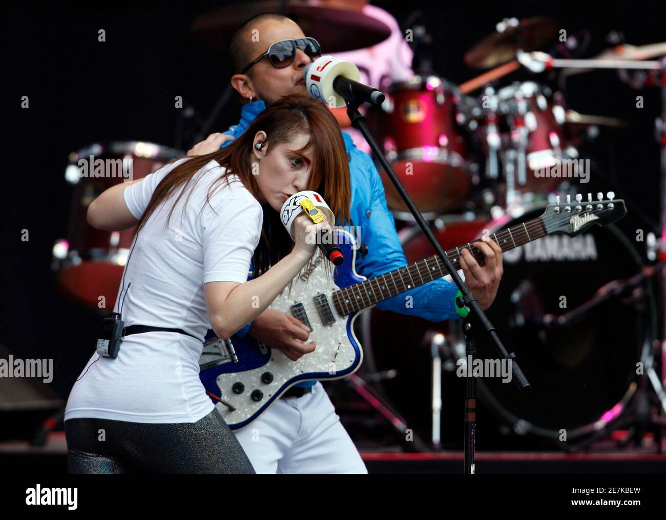 Band with dog hi-res stock photography and images - Alamy