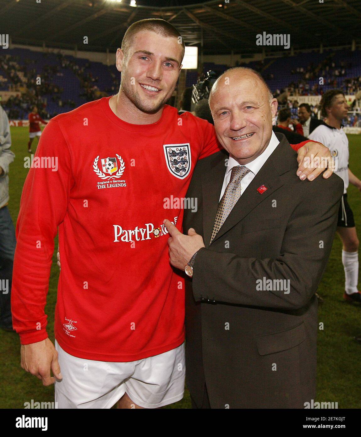 George cohen football germany hi-res stock photography and images - Alamy