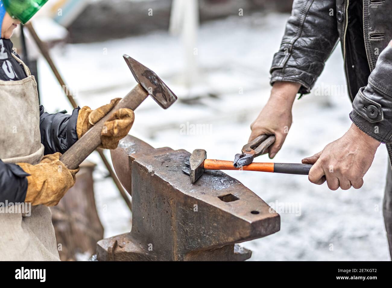 Hand Forging High Resolution Stock Photography and Images - Alamy
