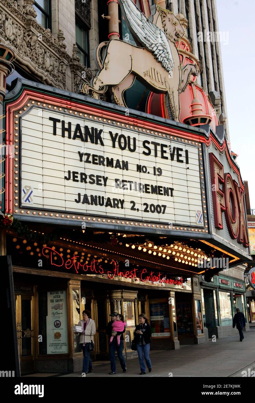 Fox theater detroit hi-res stock photography and images - Alamy