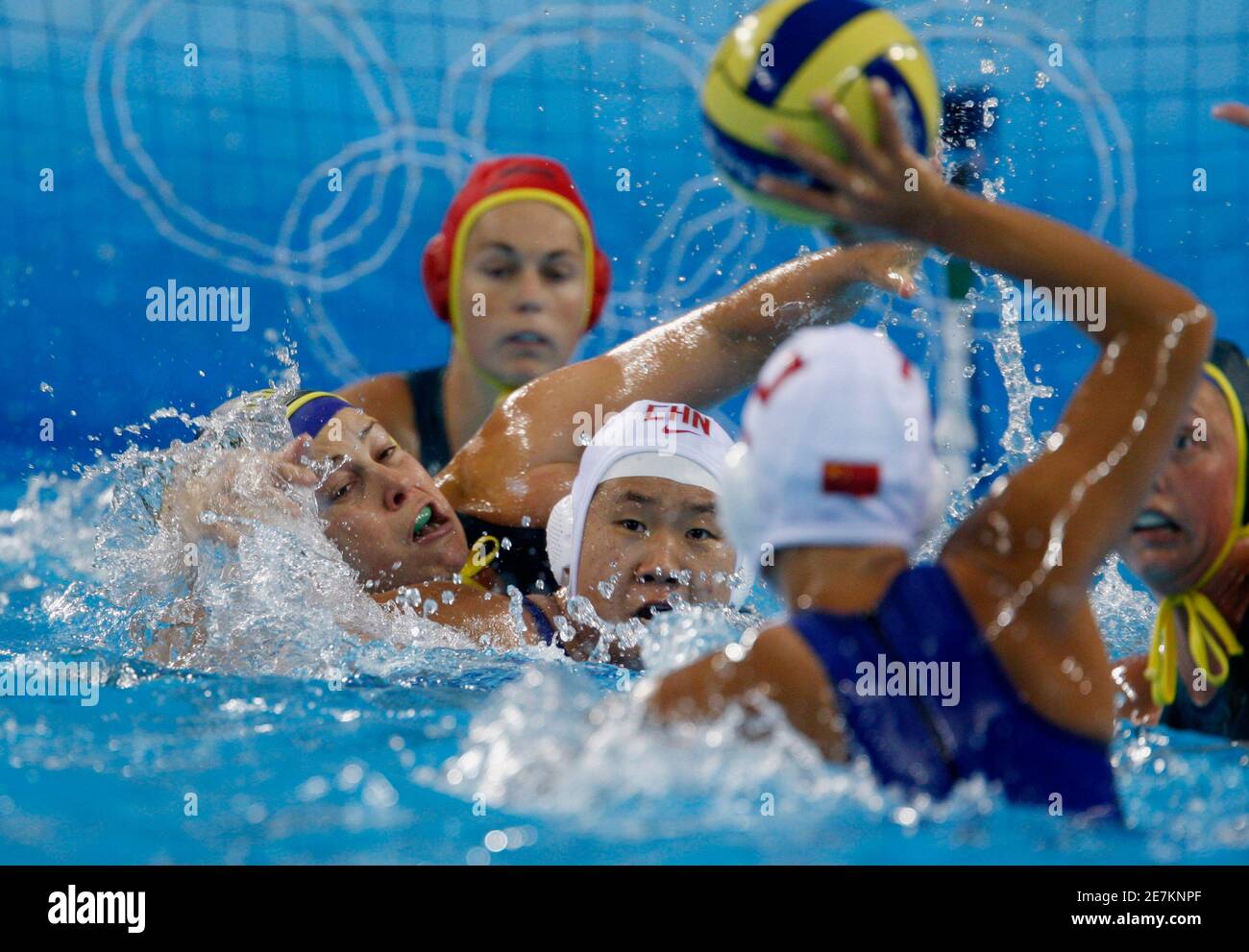 Teng fei hi-res stock photography and images - Alamy