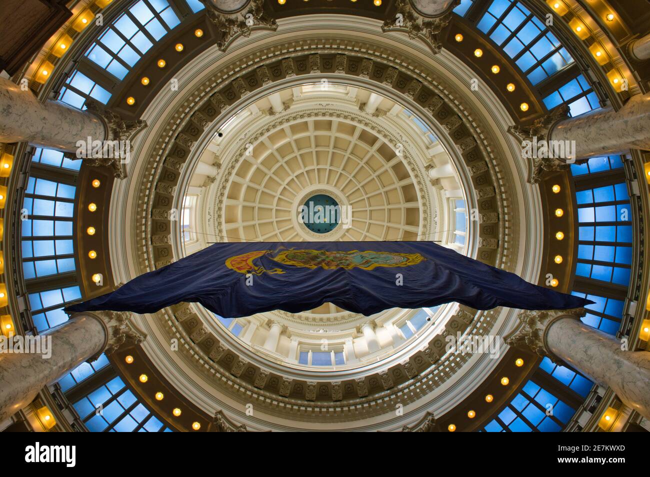 Inside idaho state capitol building hi-res stock photography and images ...