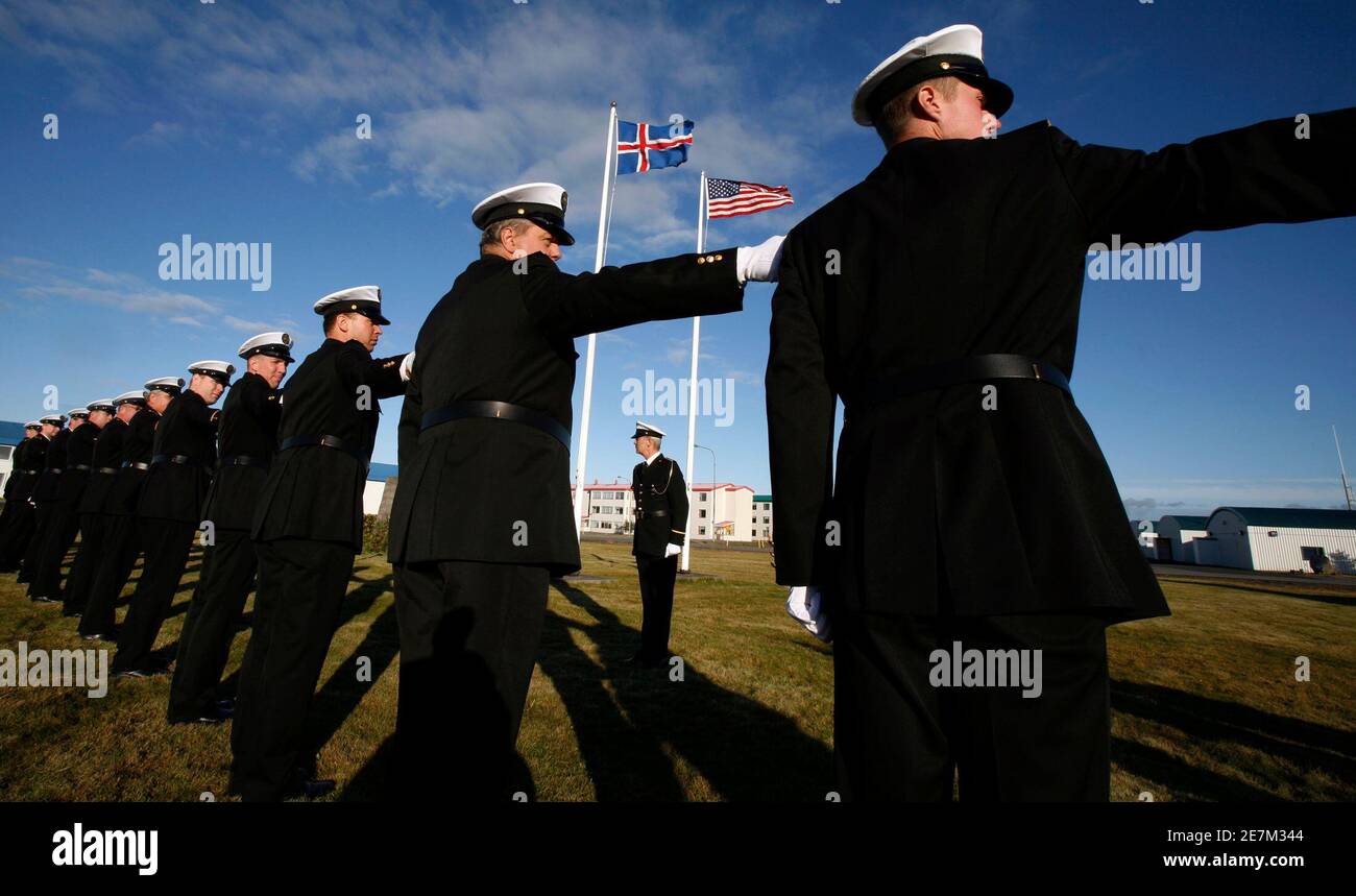 Navel air station hi-res stock photography and images - Alamy