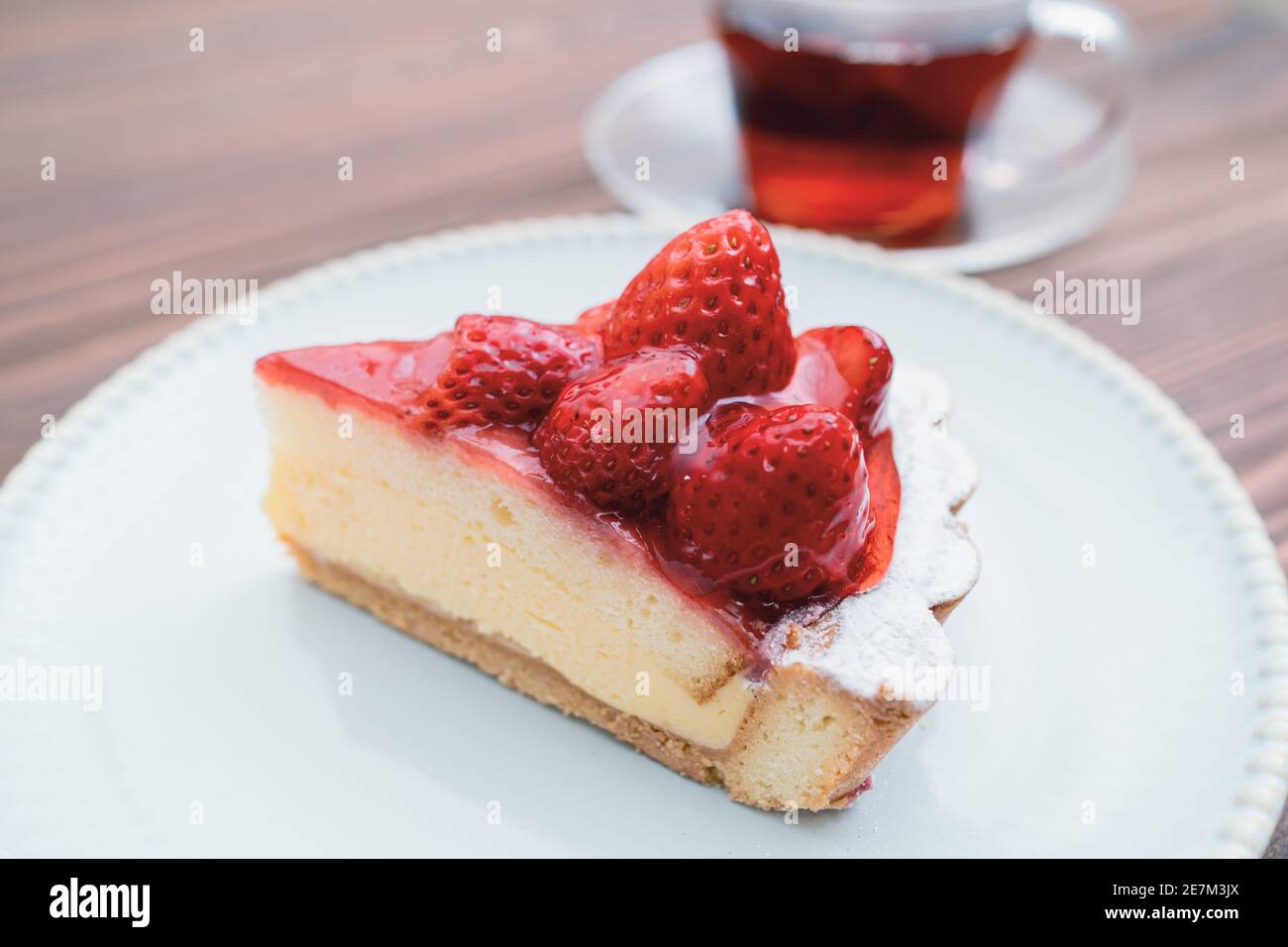 Slice of strawberry tart hi-res stock photography and images - Alamy