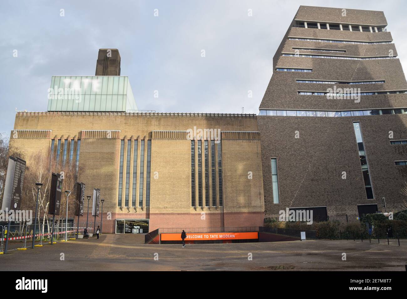 Tate Modern exterior view, London, UK Stock Photo - Alamy