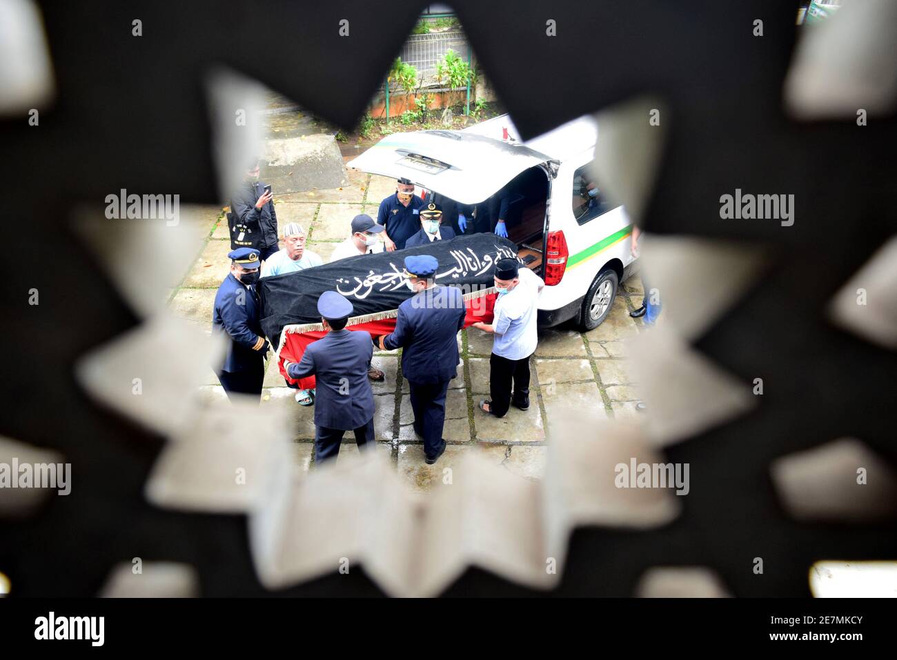 Disaster victim identification hi-res stock photography and images - Alamy