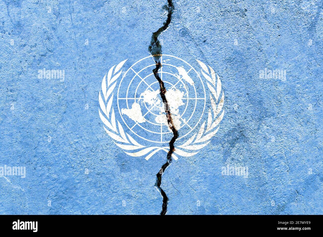 3D rendering of the UN flag on a cracking rough surface Stock Photo - Alamy