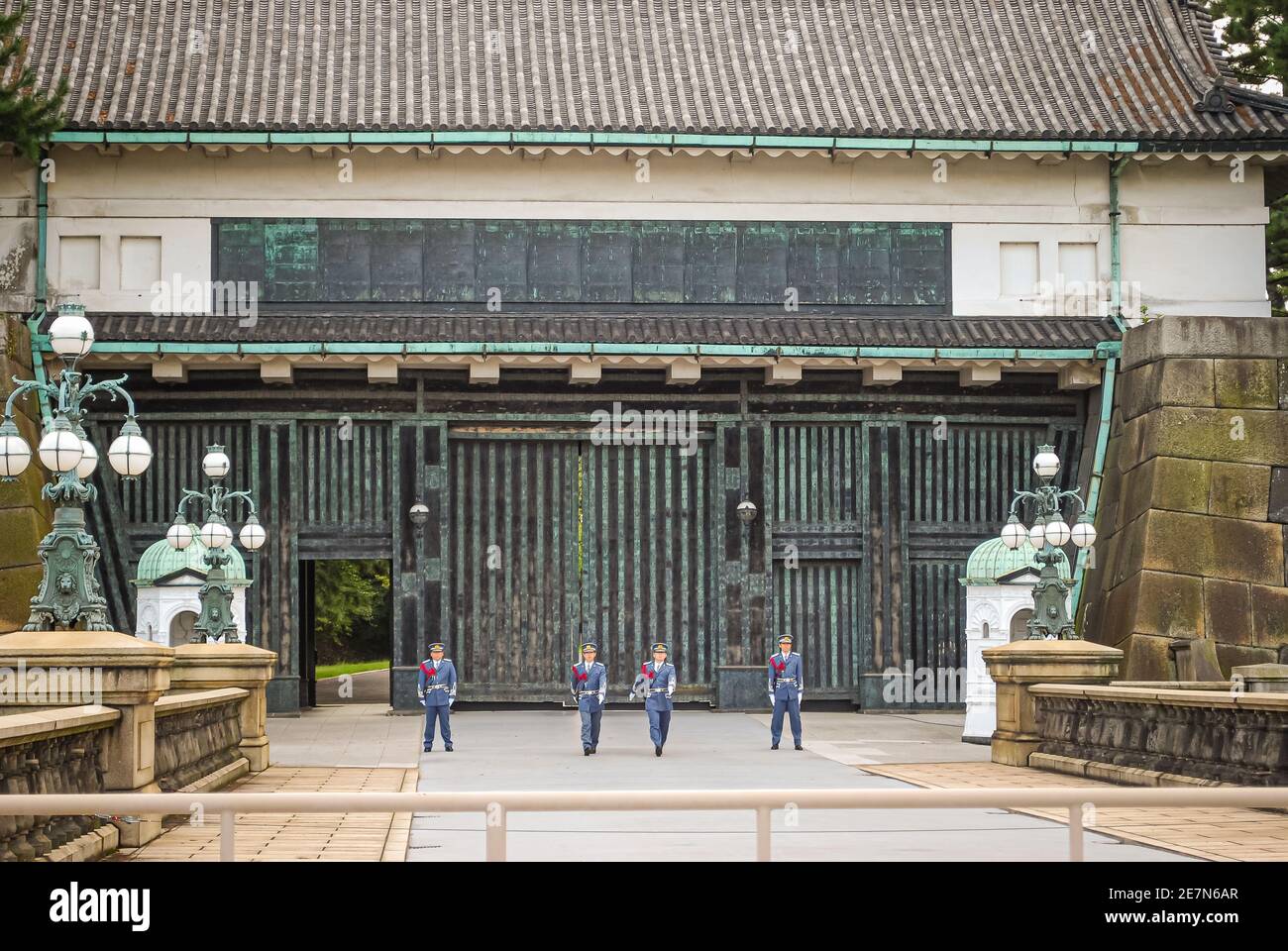 Imperial palace japan hi-res stock photography and images - Alamy