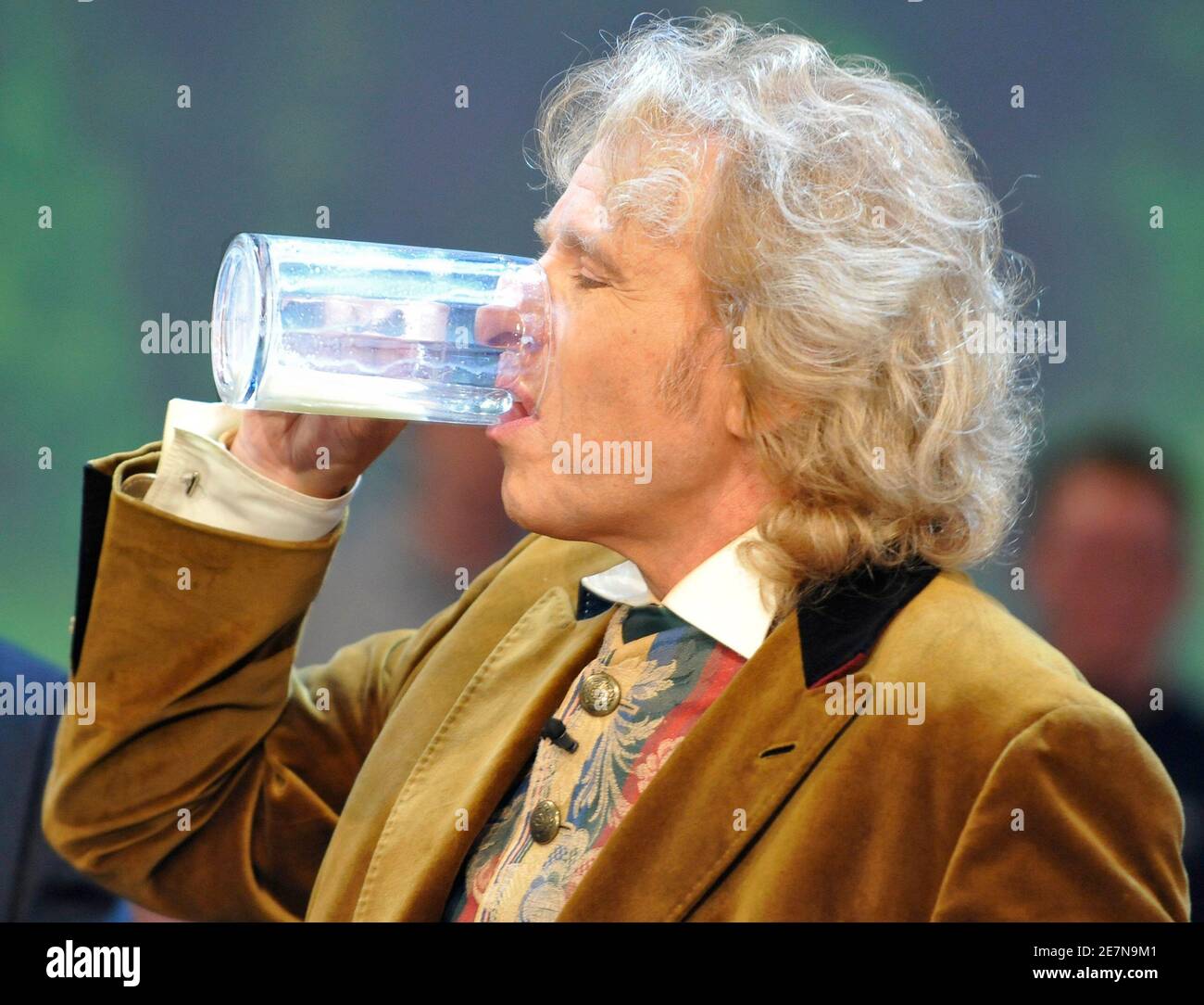 German tv chef hi-res stock photography and images - Alamy