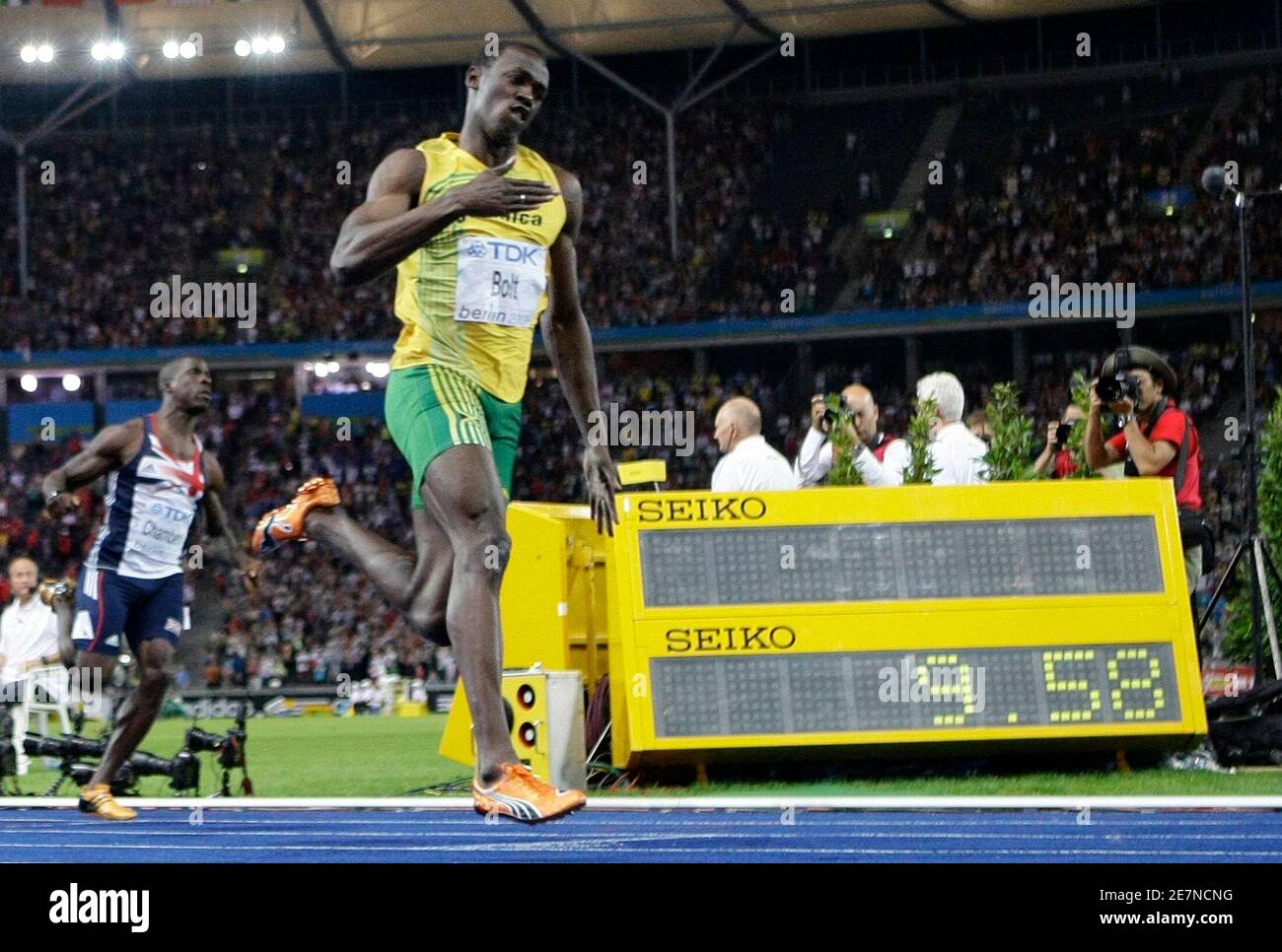 Usain bolt world record 2009 hi-res stock photography and images - Alamy