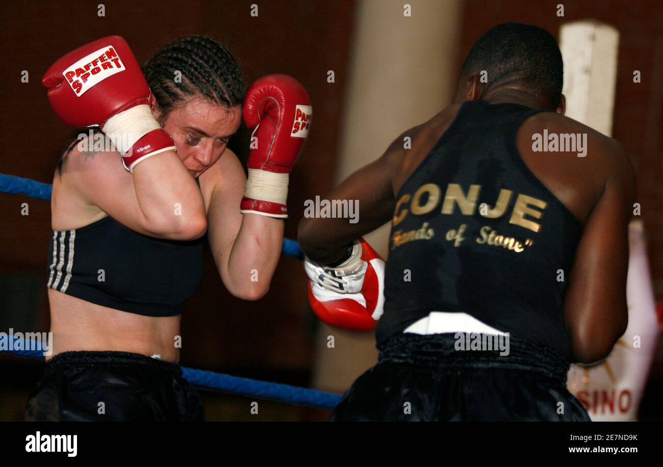 Achieng hi-res stock photography and images - Alamy