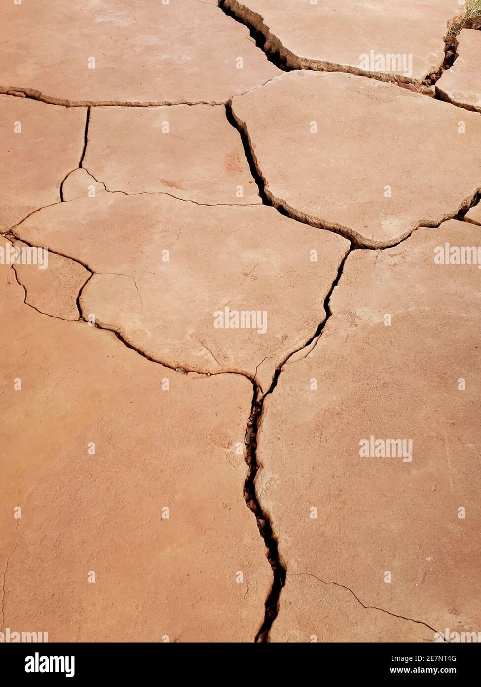Vertical shot of a drought land under the sunlight at daytime Stock ...