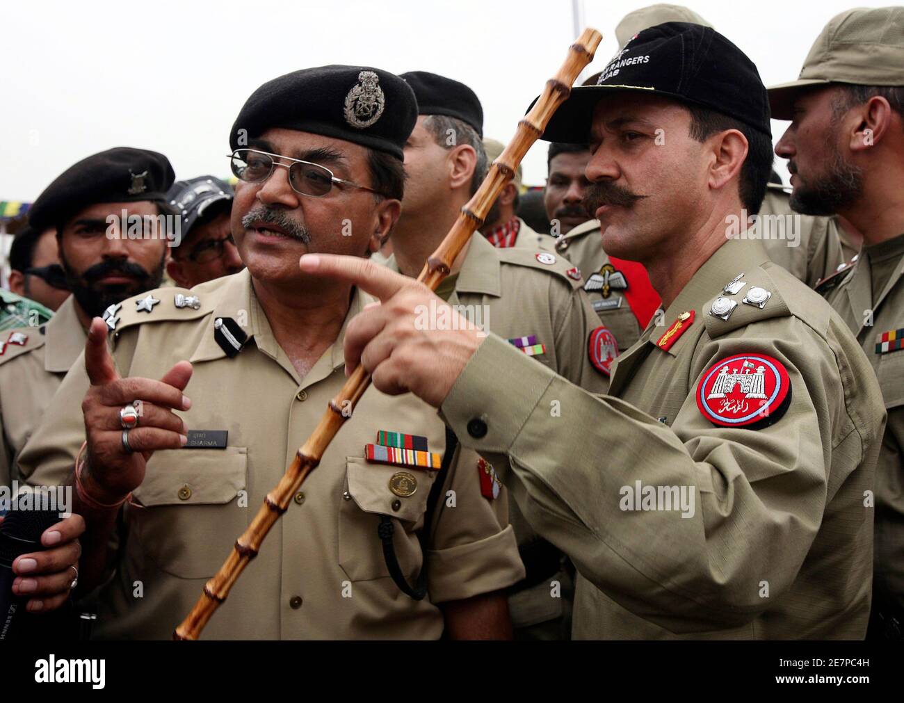 Manhas hi-res stock photography and images - Alamy