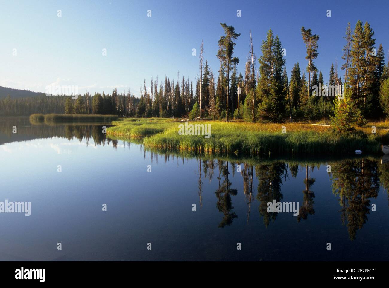 Little Lava Lake, Deschutes National Forest, Cascade Lakes National ...