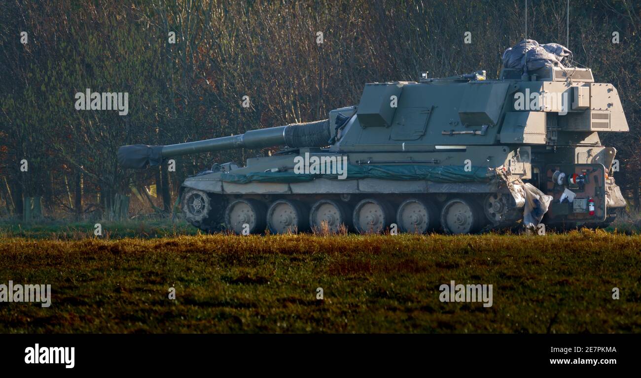 british army AS-90 155mm self propelled howitzer gun, preparing for a ...