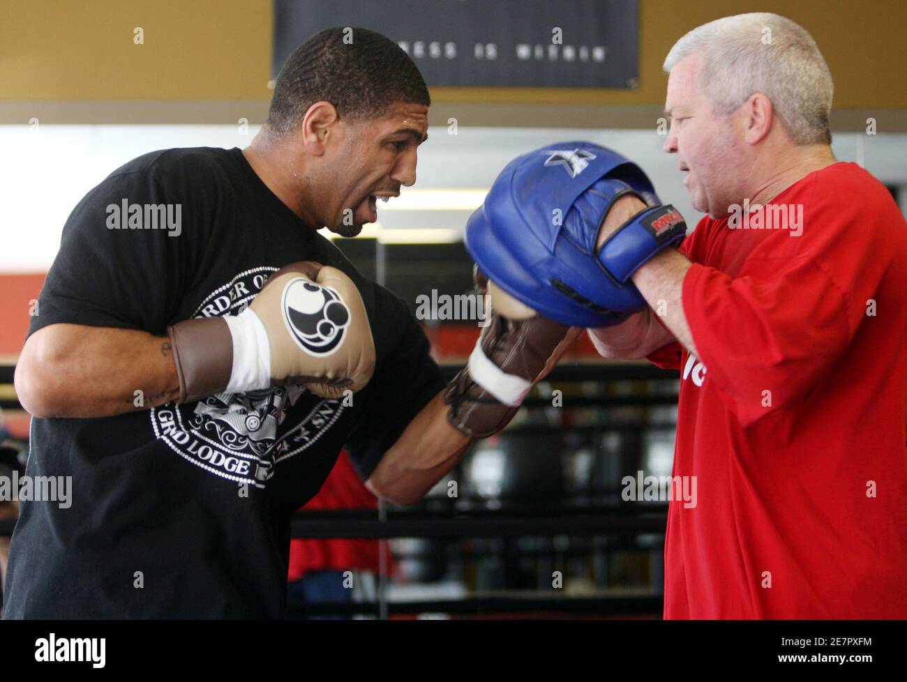 Boxer winky wright hi-res stock photography and images - Alamy