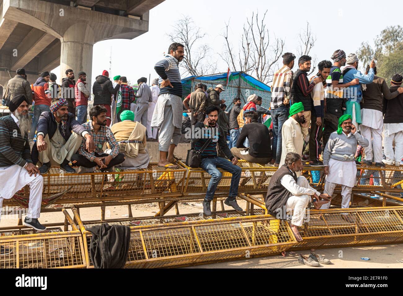 huge crowed of farmers during farmers protest at tikri border,delhi ...
