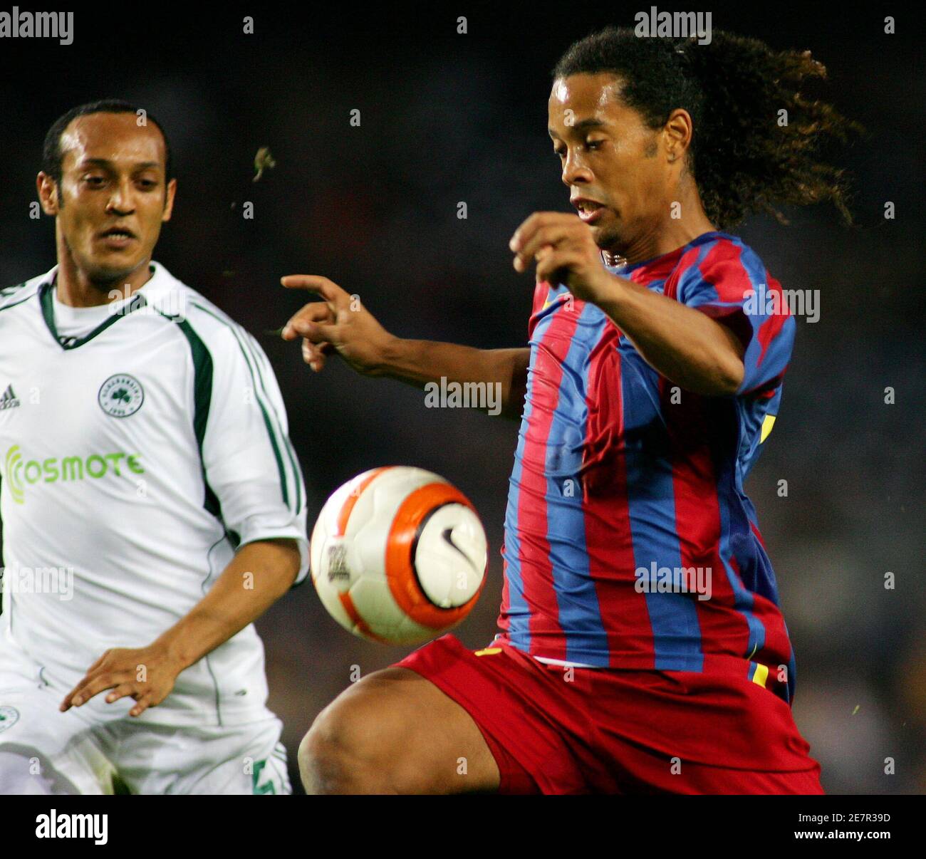 Nou camp nasief morris hi-res stock photography and images - Alamy