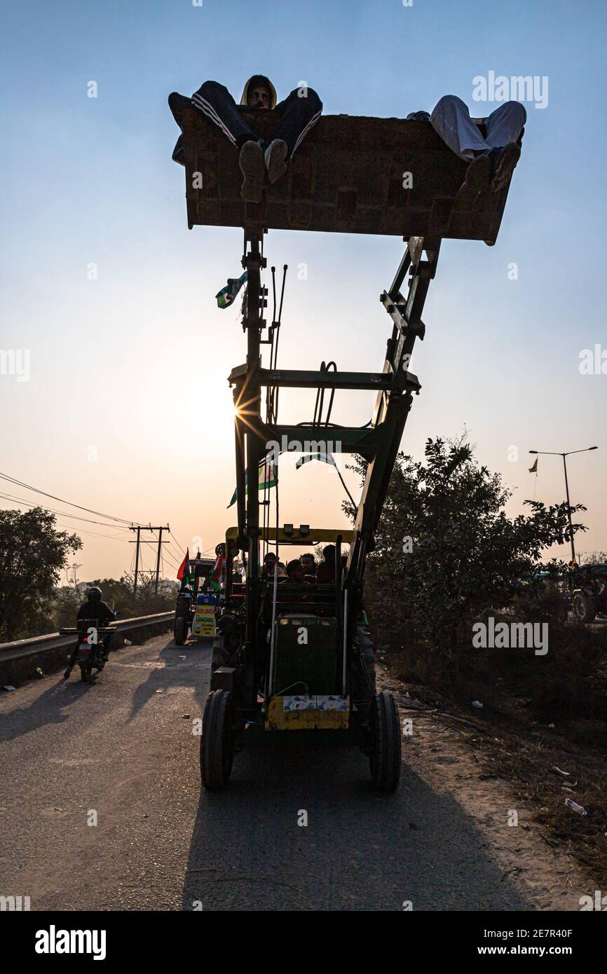 tractor with indian flag going for tractor rally during farmers protest ...
