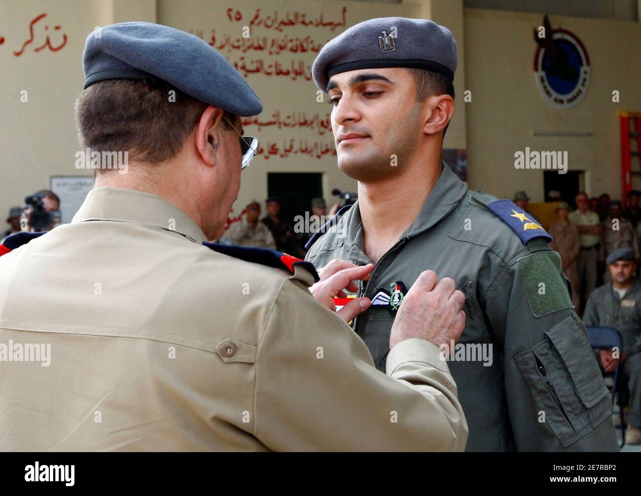 A pilots badge hi-res stock photography and images - Alamy