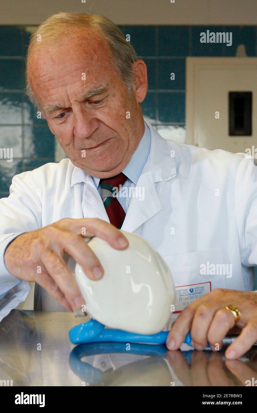 Heart aerospace hi-res stock photography and images - Alamy