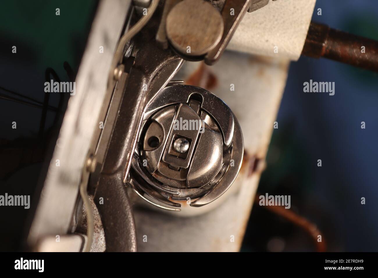 High speed sewing machine hi-res stock photography and images - Alamy