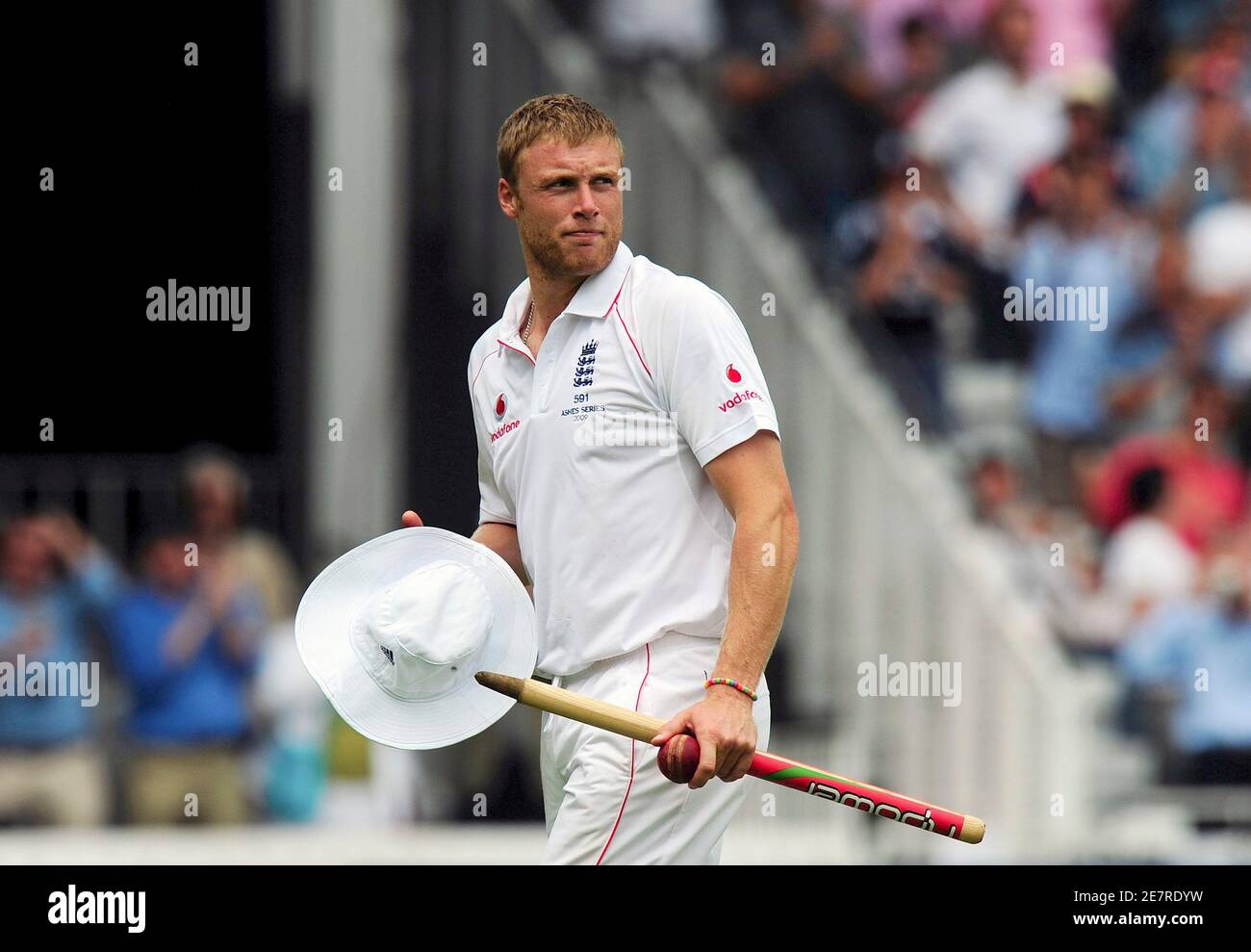 Andrew flintoff 2009 hi-res stock photography and images - Alamy