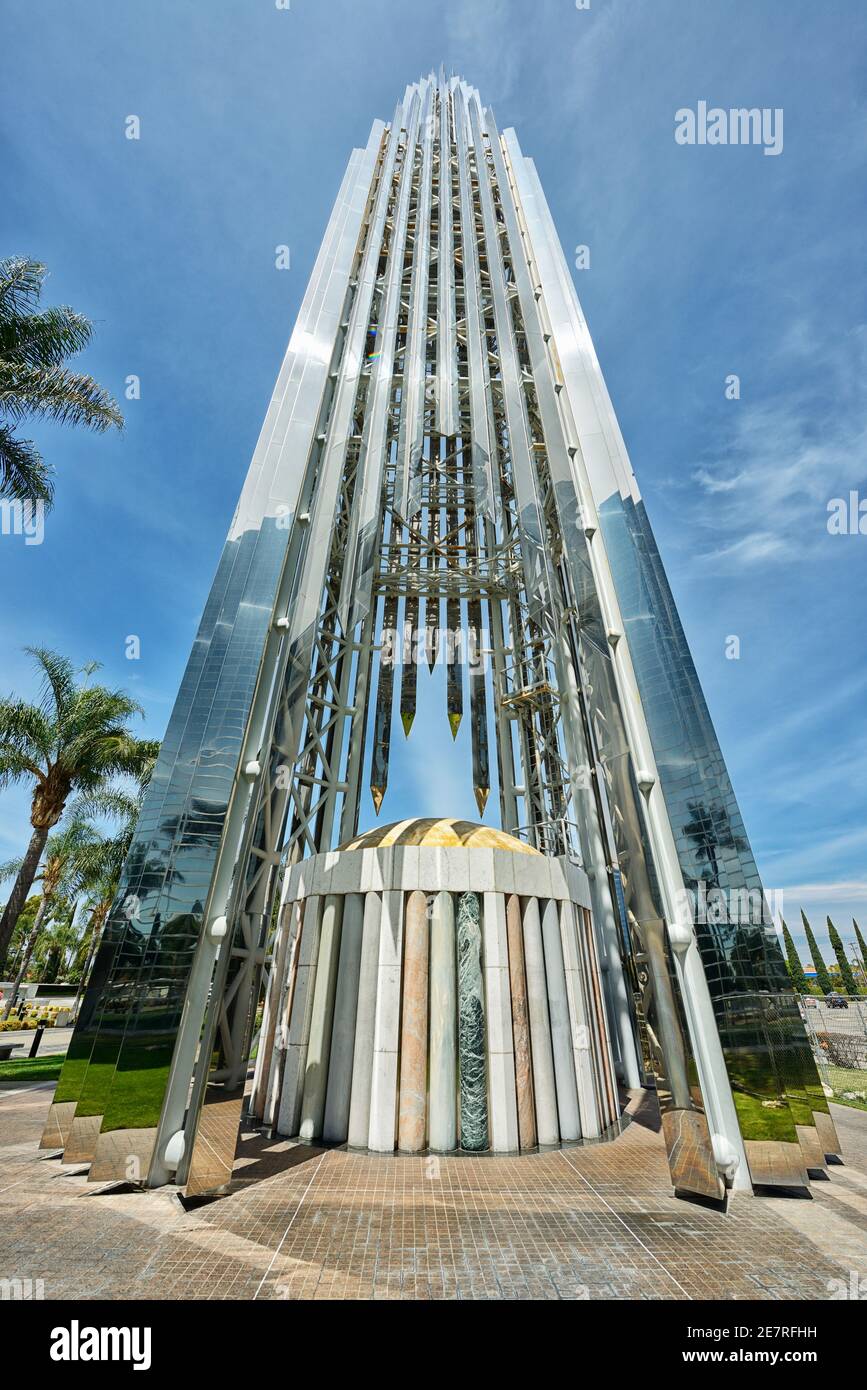 Catholic diocese orange hi-res stock photography and images - Alamy