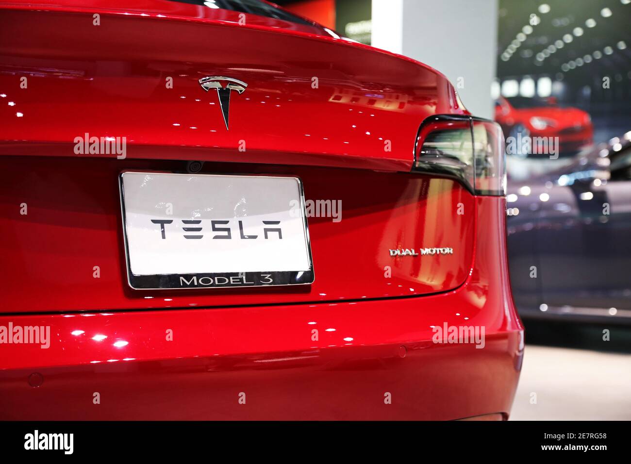 Tesla store gothenburg hi-res stock photography and images - Alamy