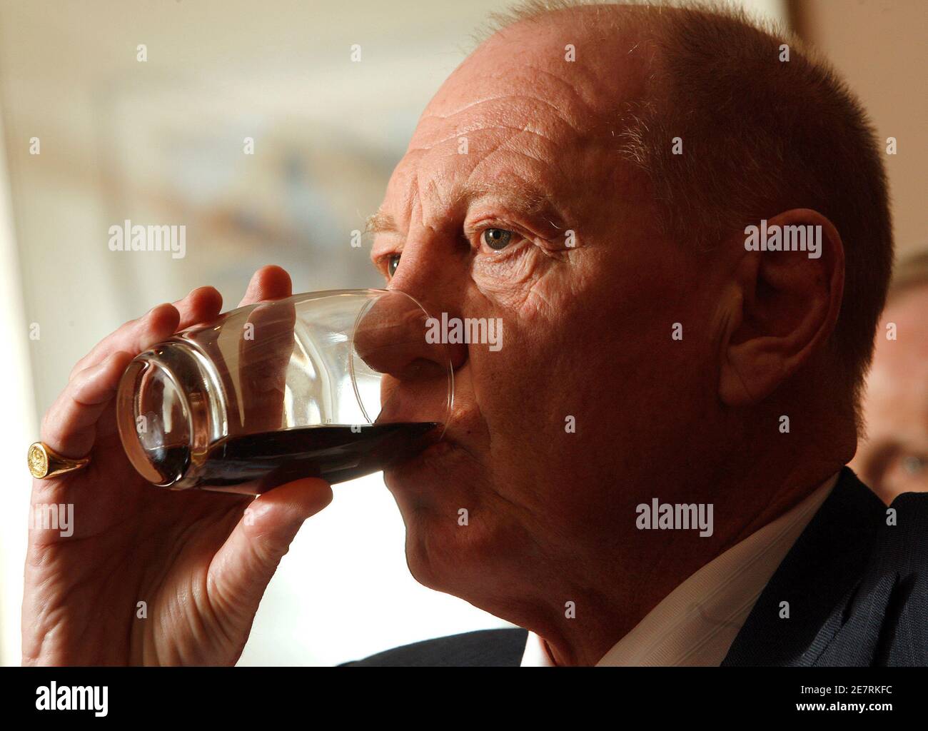 Isdell hi-res stock photography and images - Alamy