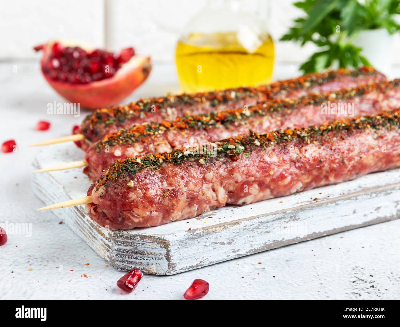 Kebab raw meat hi-res stock photography and images - Alamy