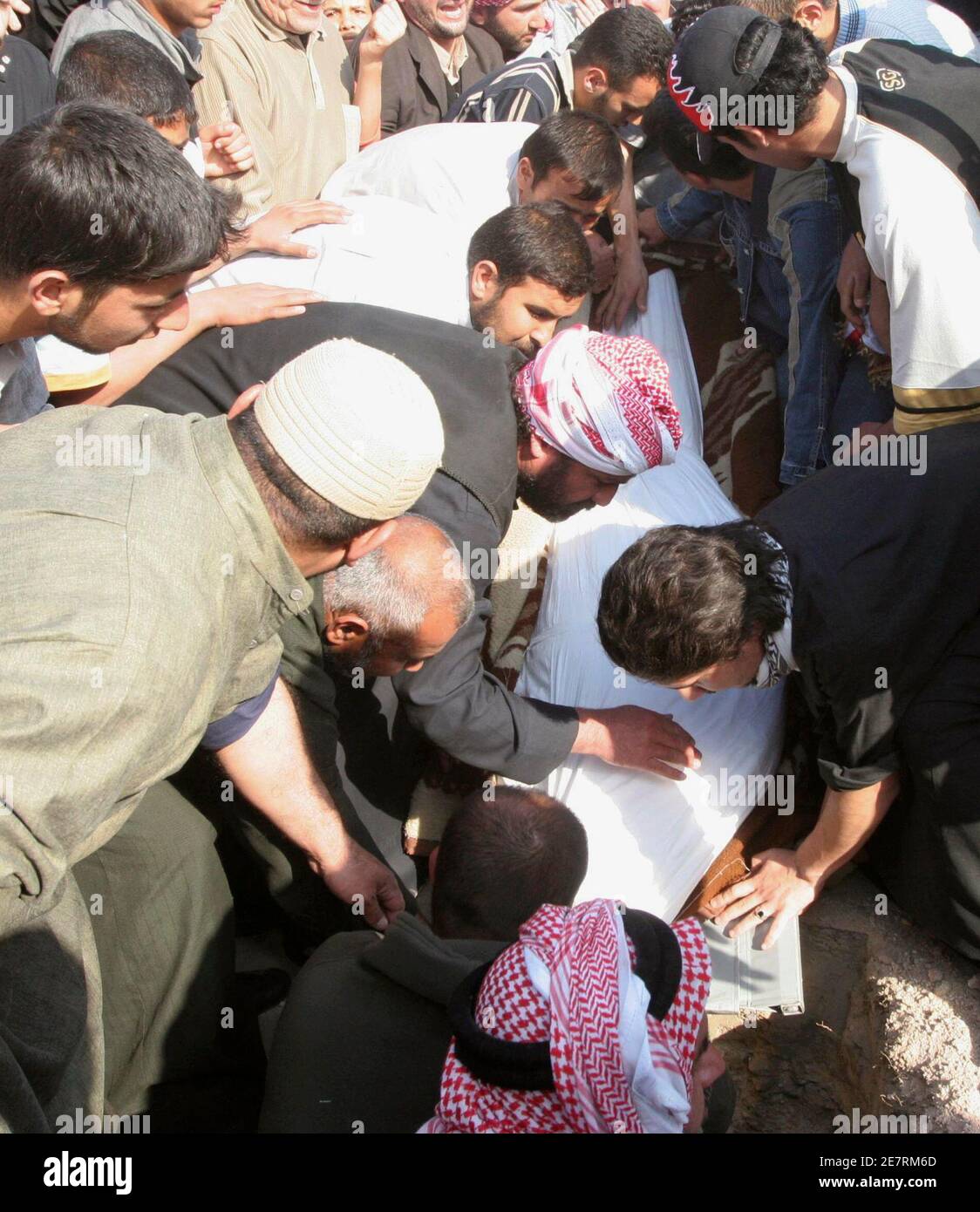 Taha yassin ramadan hi-res stock photography and images - Alamy