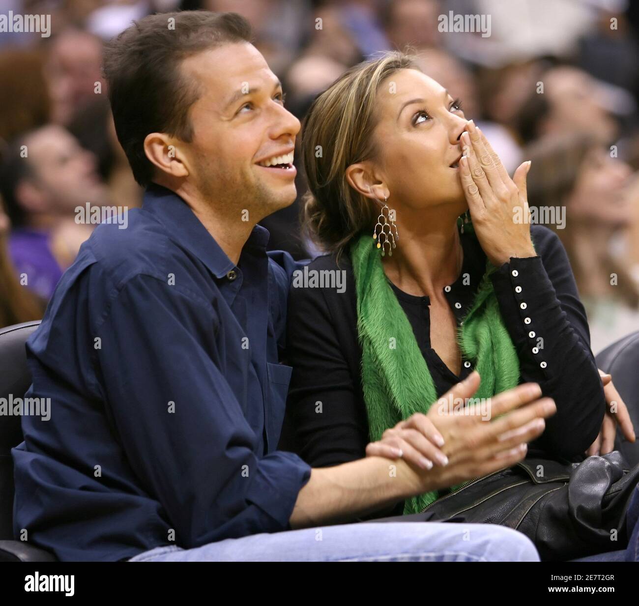 Lisa joyner cryer hi-res stock photography and images - Alamy