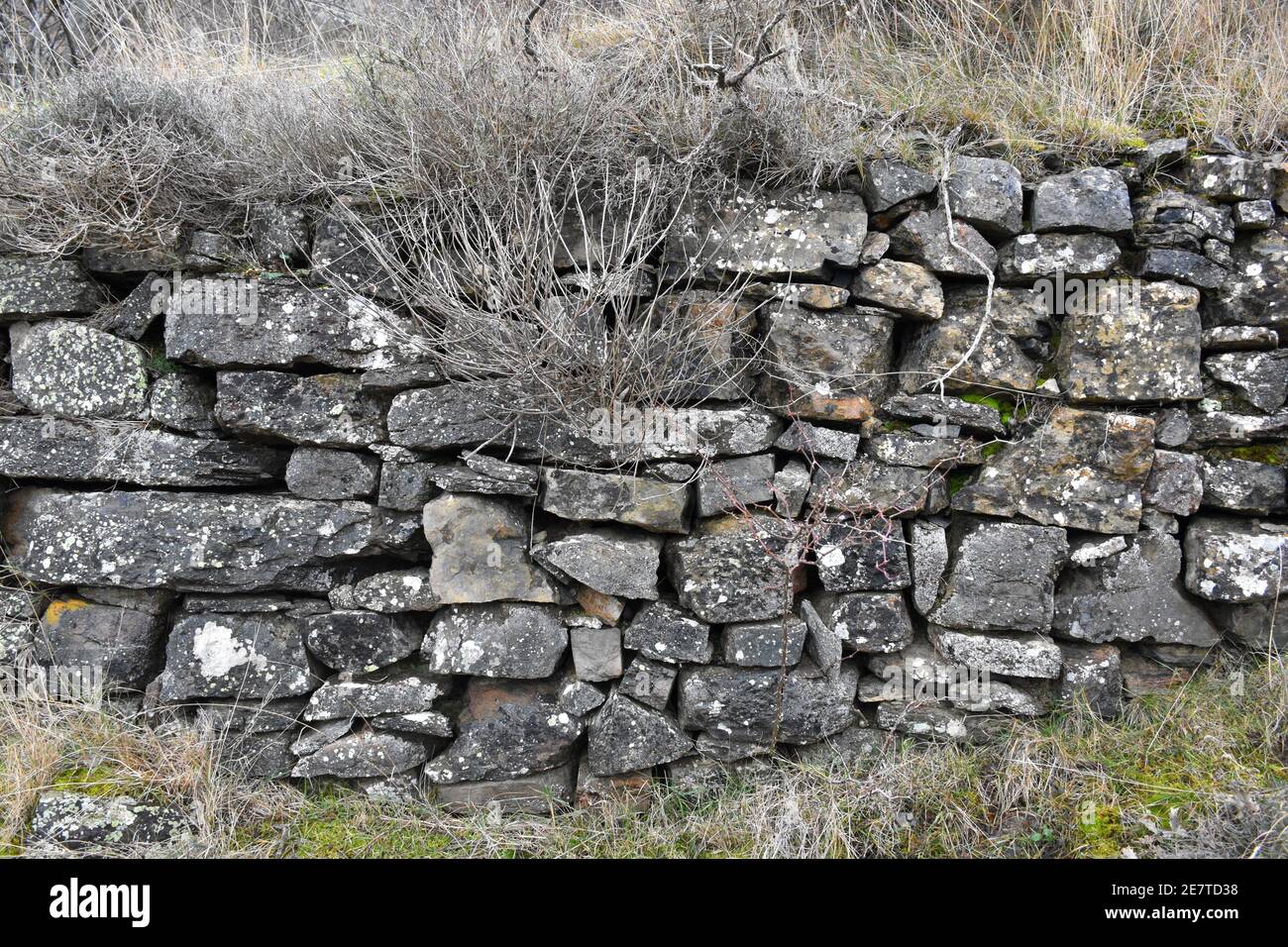 Rural stone wall backdrop hi-res stock photography and images - Alamy