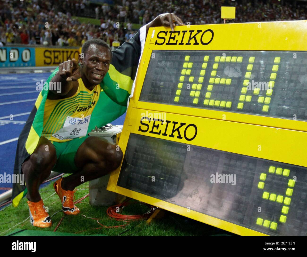 Usain bolt world record 2009 hi-res stock photography and images - Alamy