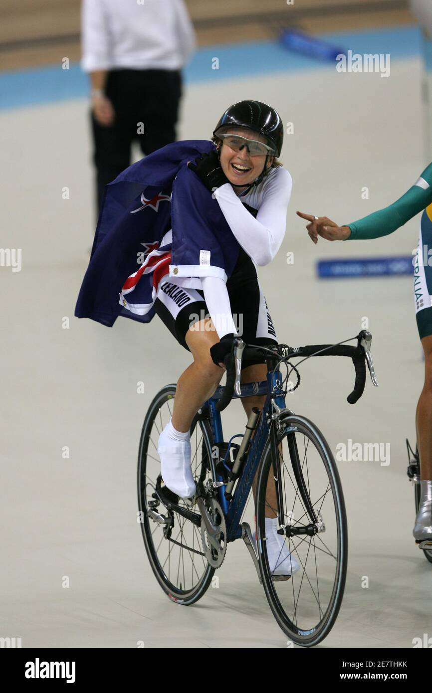 Sarah ulmer hi-res stock photography and images - Alamy