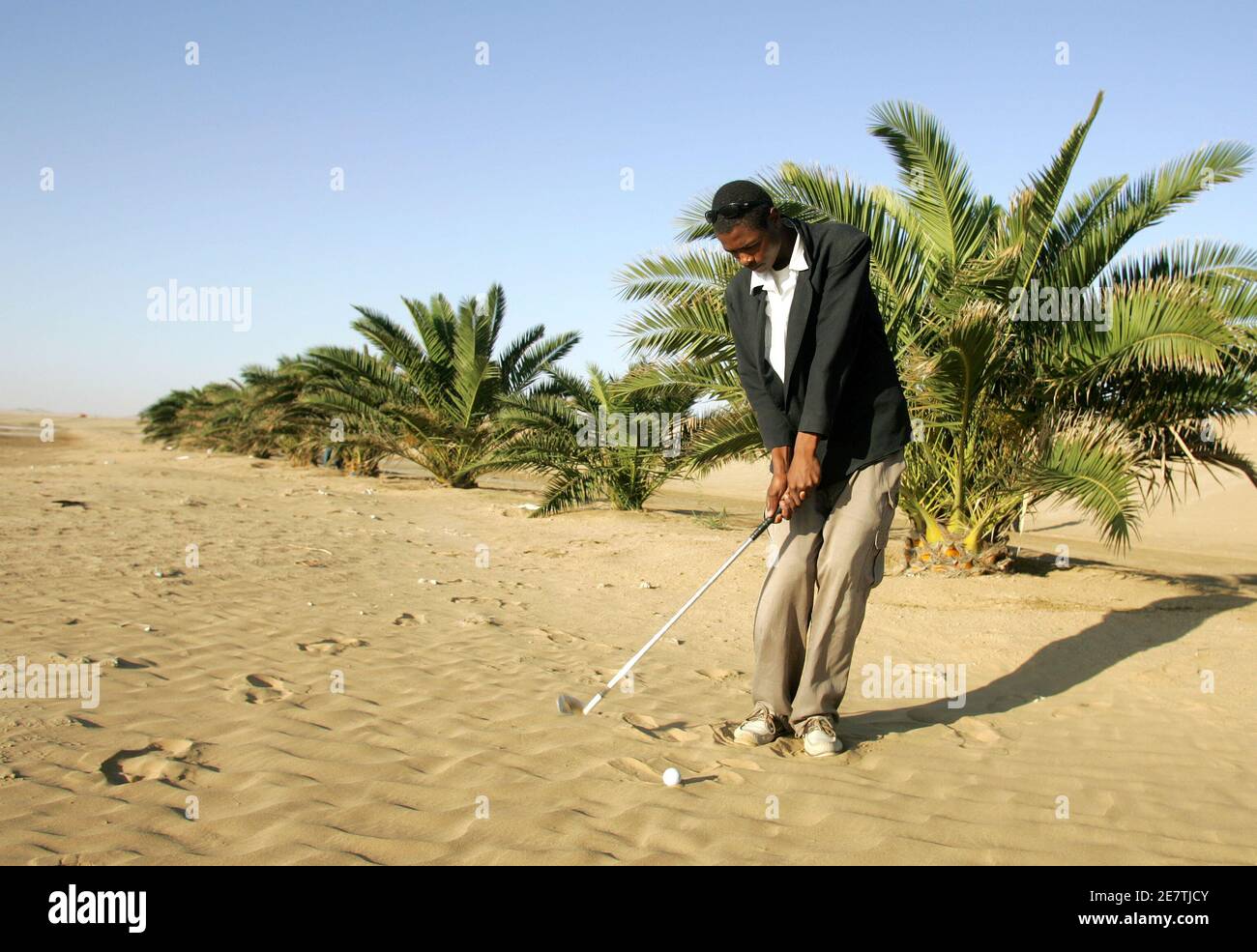 Namibian golf course hi-res stock photography and images - Alamy