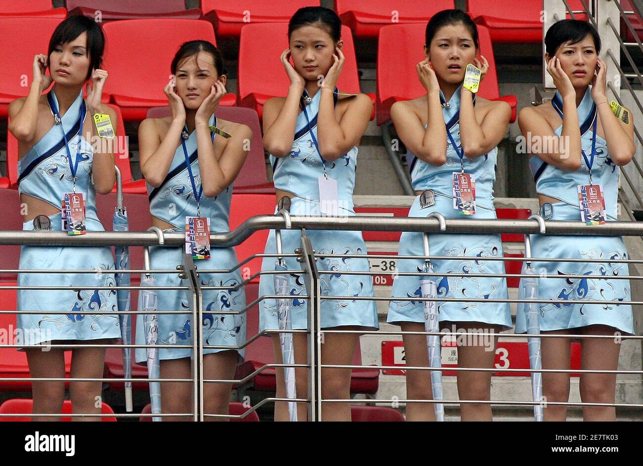 Grid girls shanghai hi-res stock photography and images - Alamy