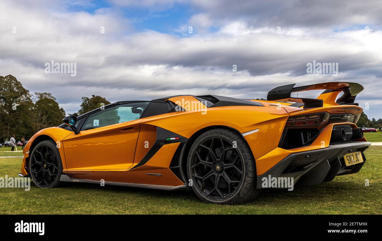 Lamborghini aventador svj hi-res stock photography and images - Alamy
