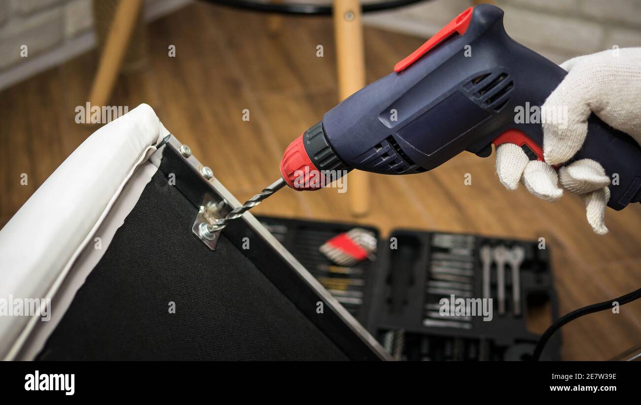 Hand drills hi-res stock photography and images - Alamy