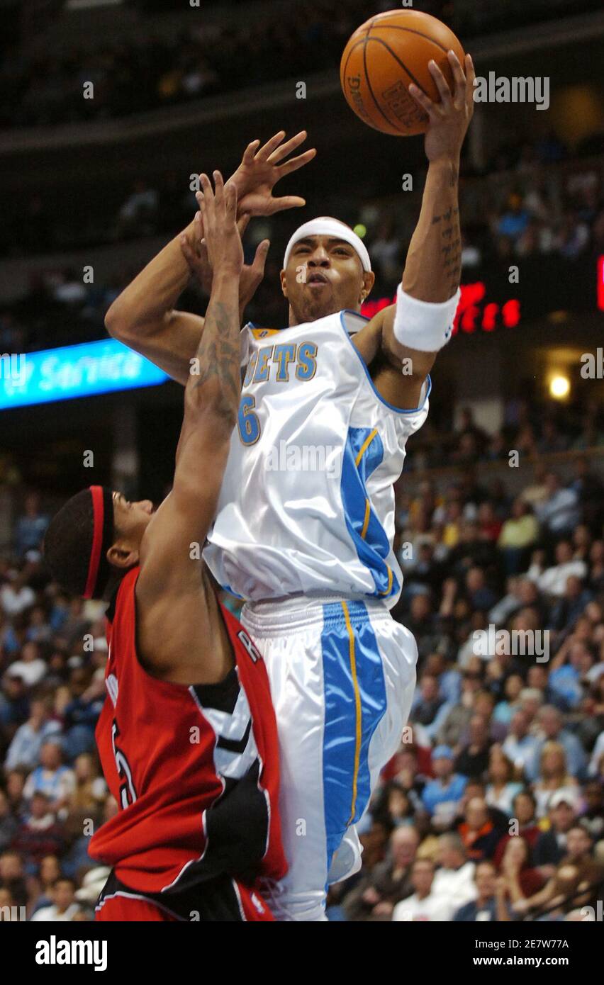 Jalen rose nuggets hi-res stock photography and images - Alamy