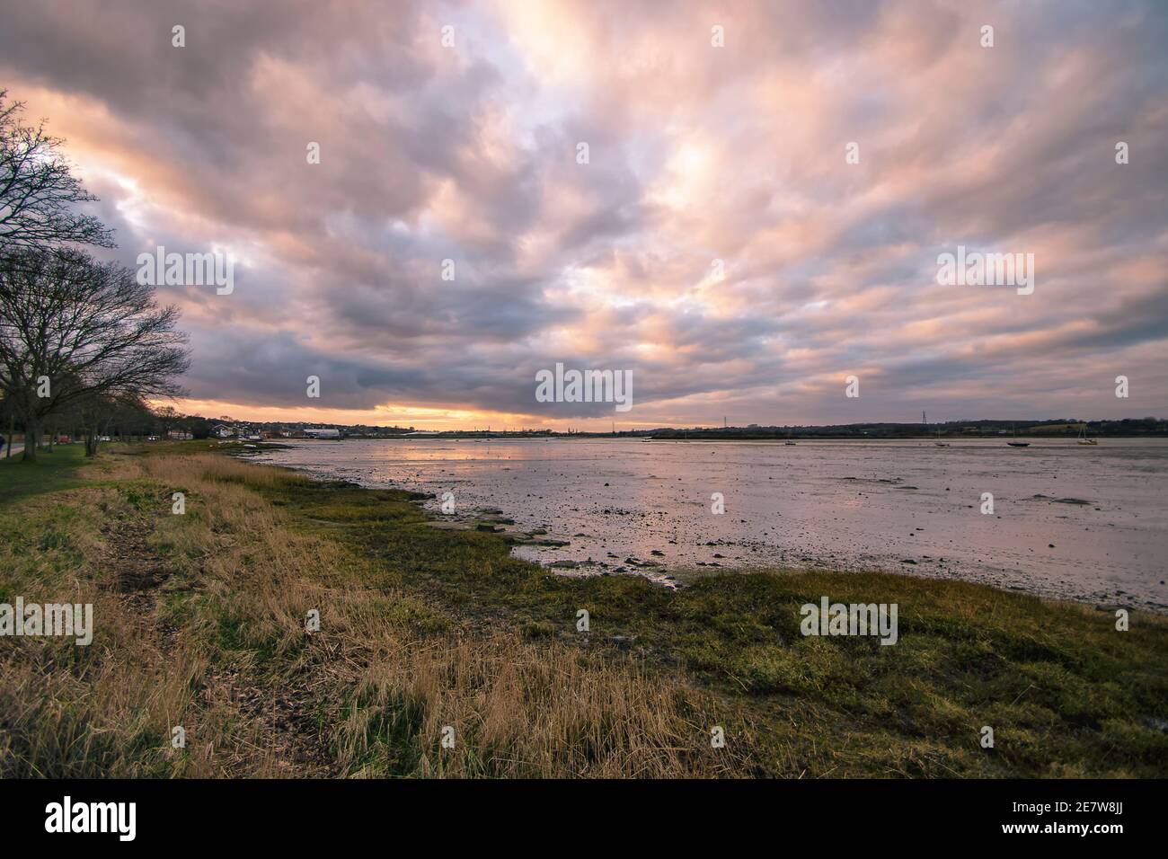 Sunset over the River Stour on the Suffolk / Essex border, UK Stock ...