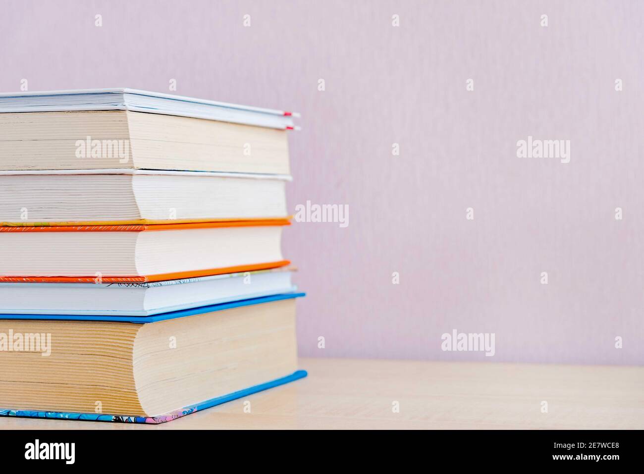 Simple backdrop hi-res stock photography and images - Alamy