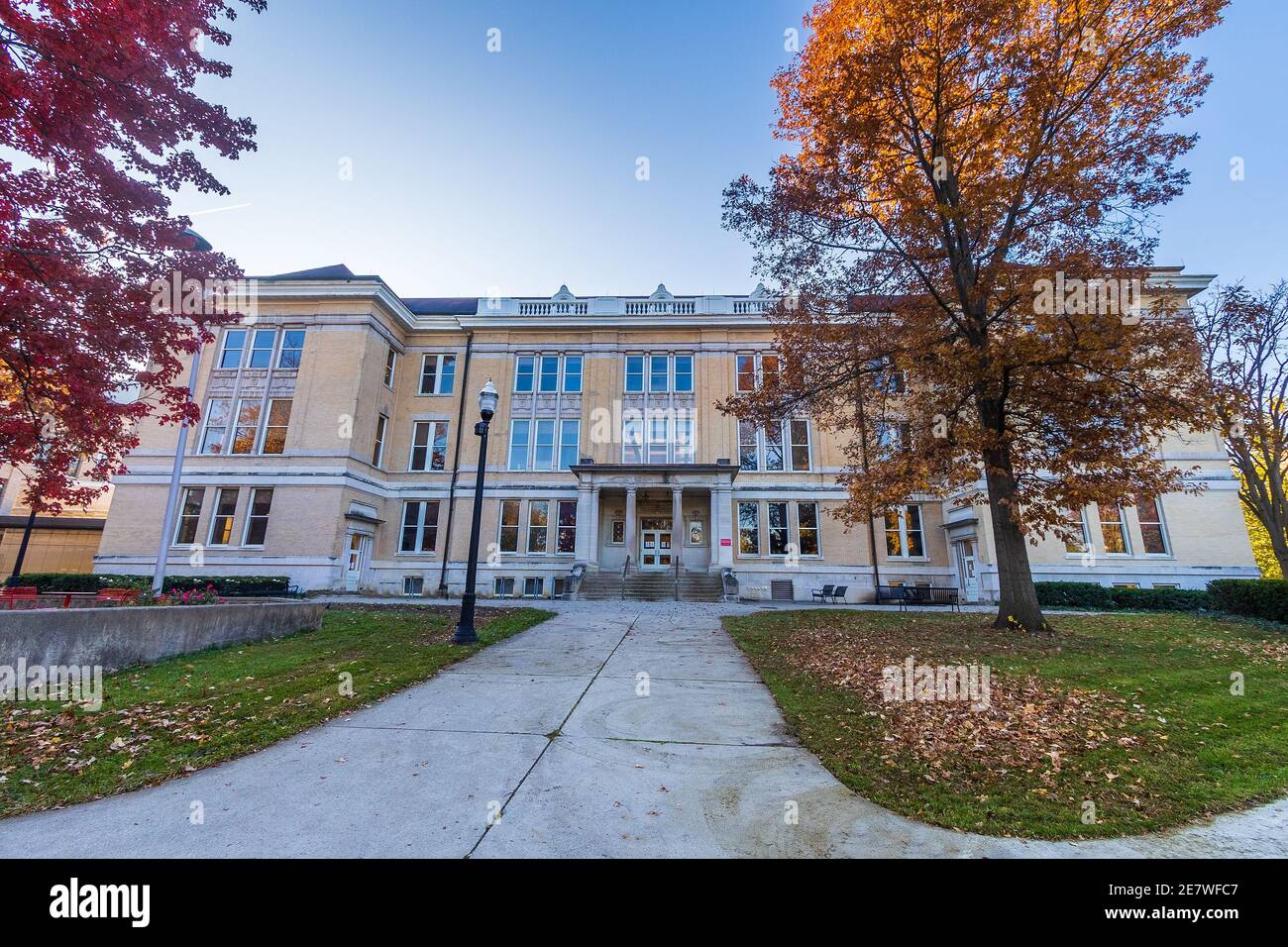 Mendenhall laboratory hi-res stock photography and images - Alamy