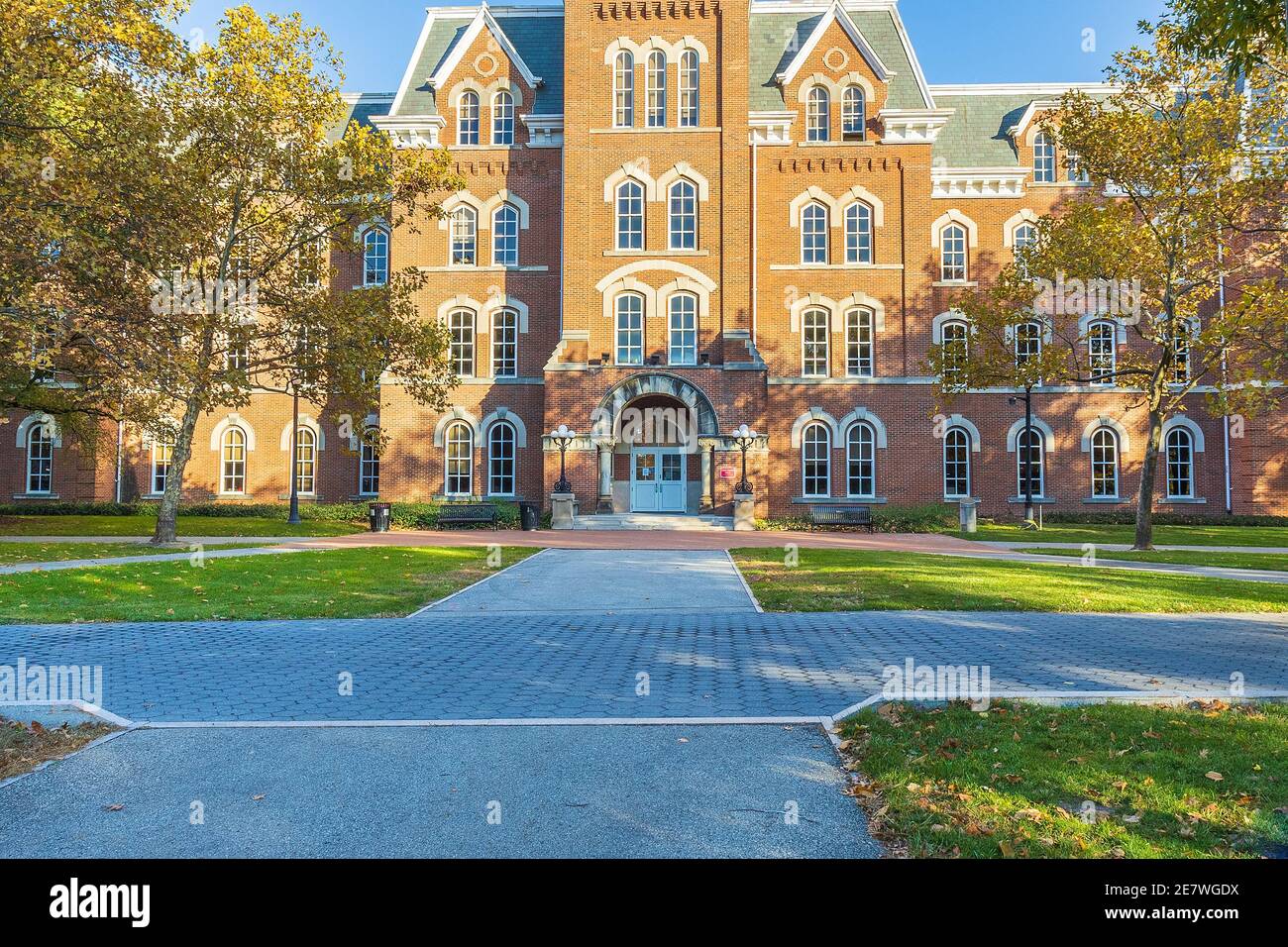 Ohio state university campus campus hi-res stock photography and images ...