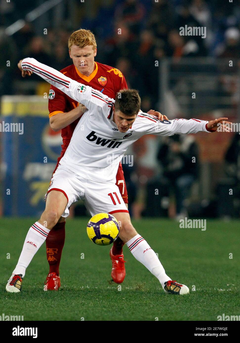 John arne riise roma hi-res stock photography and images - Alamy