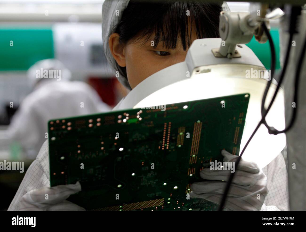 Computer assembly line china hi-res stock photography and images - Alamy