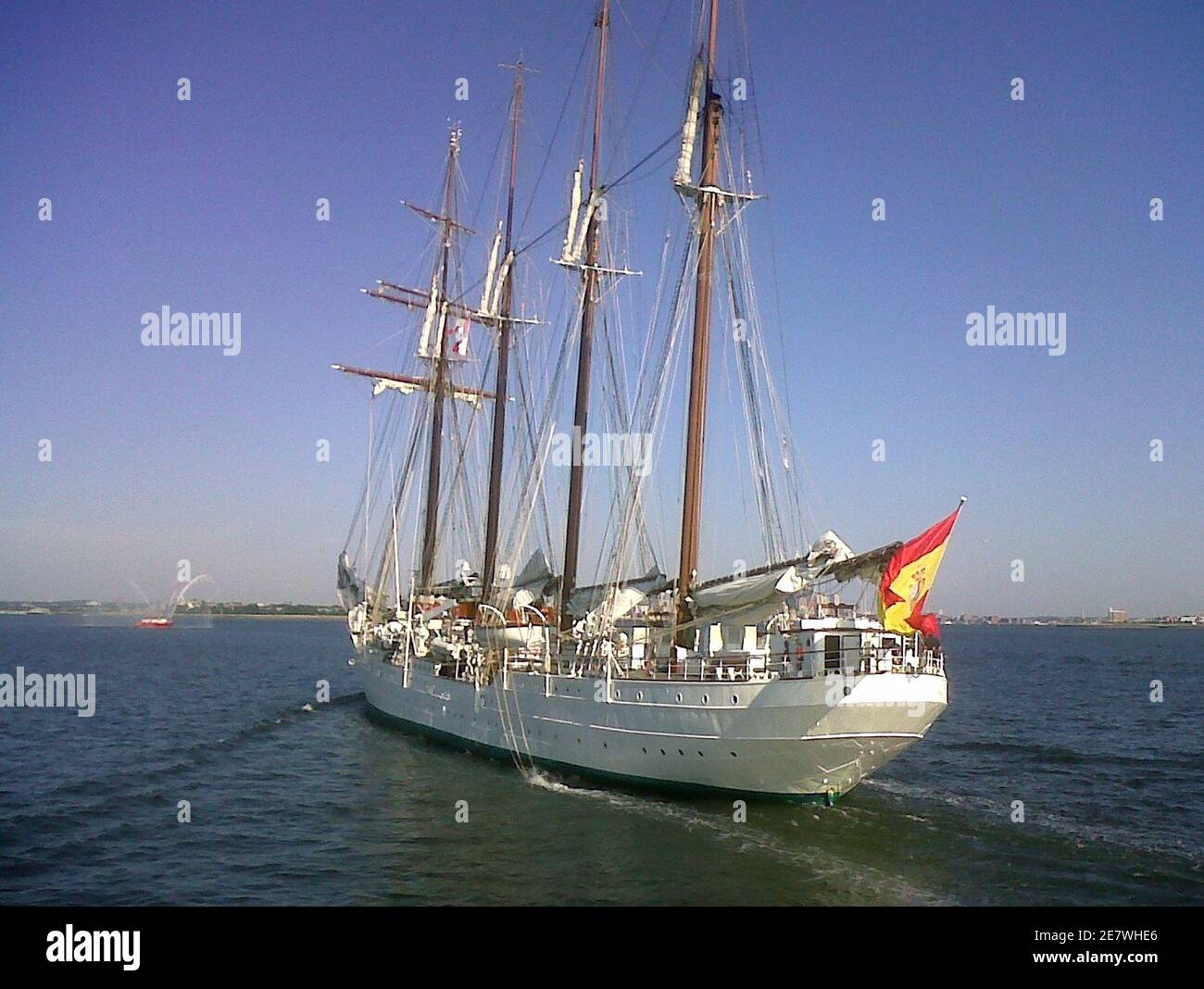 World largest sailing ship hi-res stock photography and images - Alamy